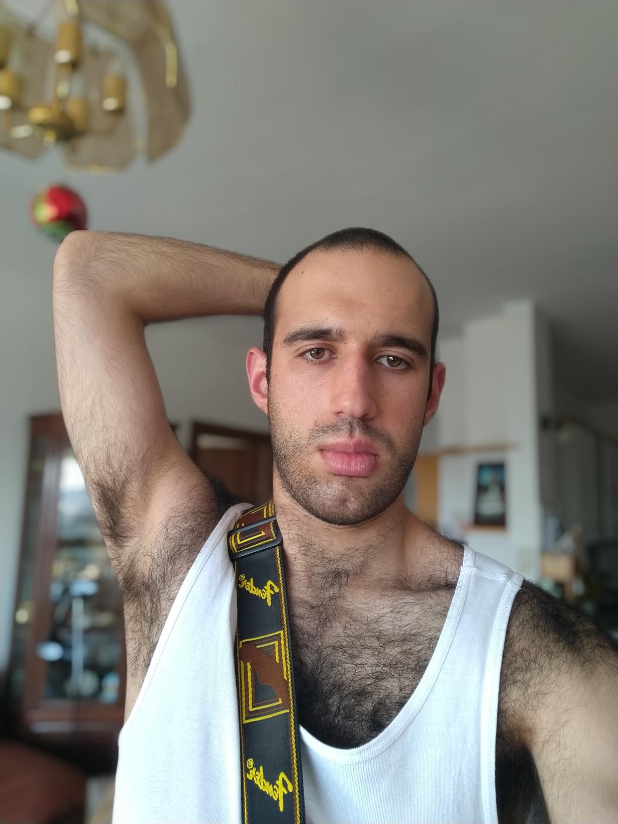 Tough guy | Scrolller