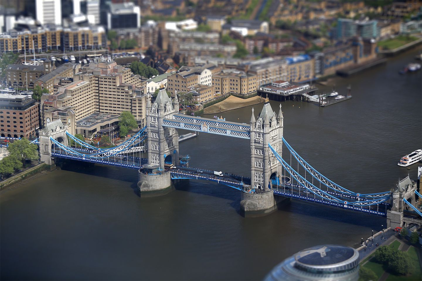 Tower Bridge, London | Scrolller