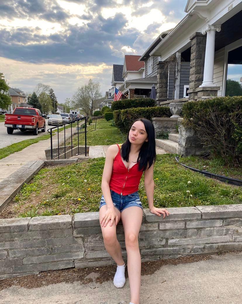 Trading Picsvids Of My 19yo Gf Anyones Welcome Send Sample For Reply 1416