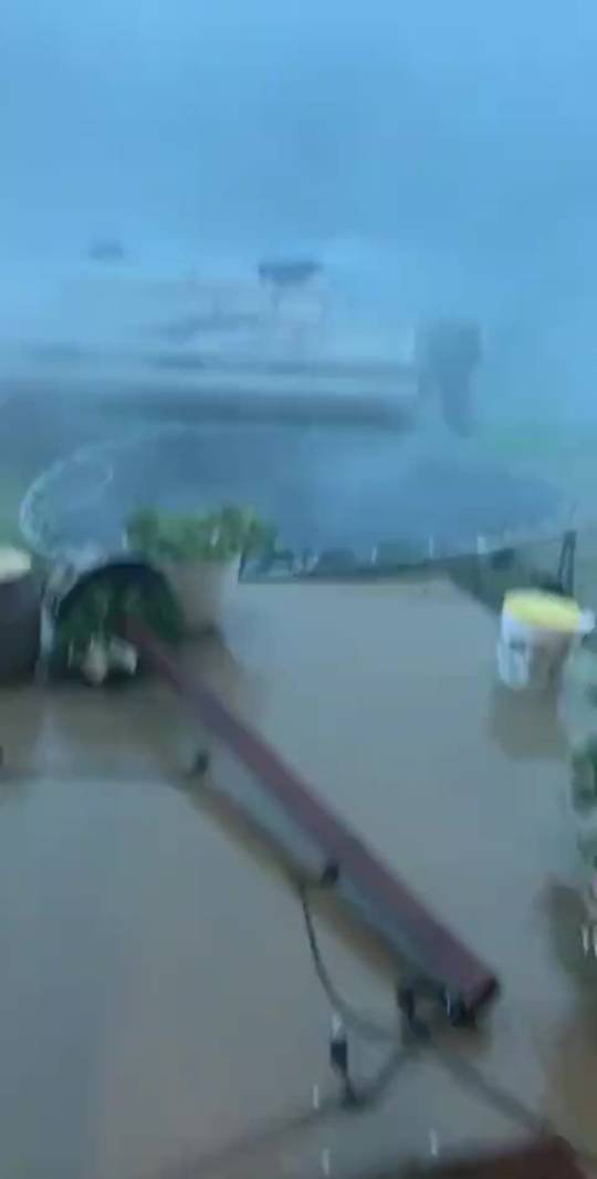 Trampoline gone | Scrolller