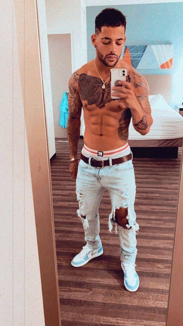 Trey Miguel 🤤 | Scrolller