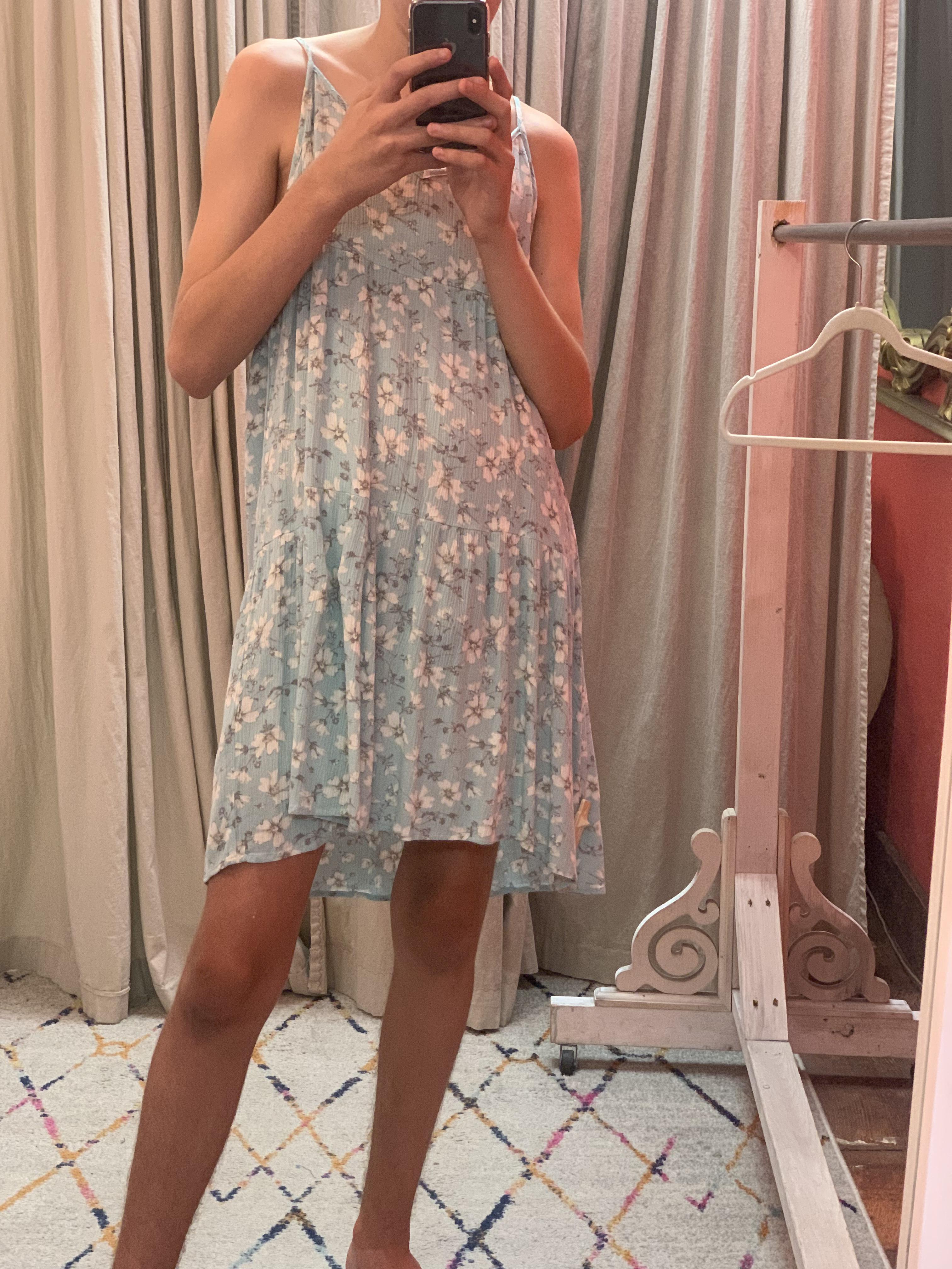 Tried On A Dress For The First Time What Do You Guys Think ️ Scrolller