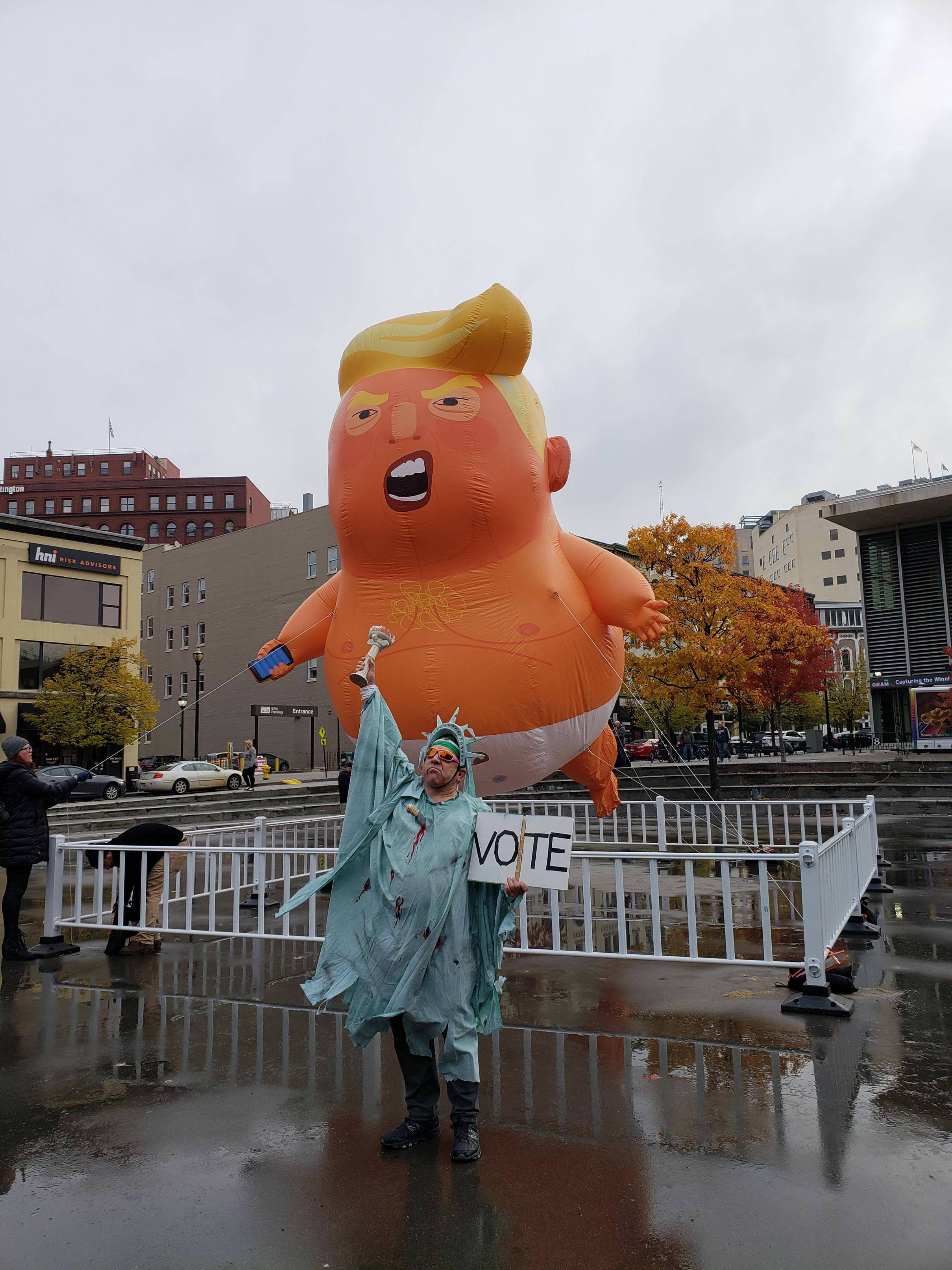 Trump Balloon in Rosa Parks Circle | Scrolller