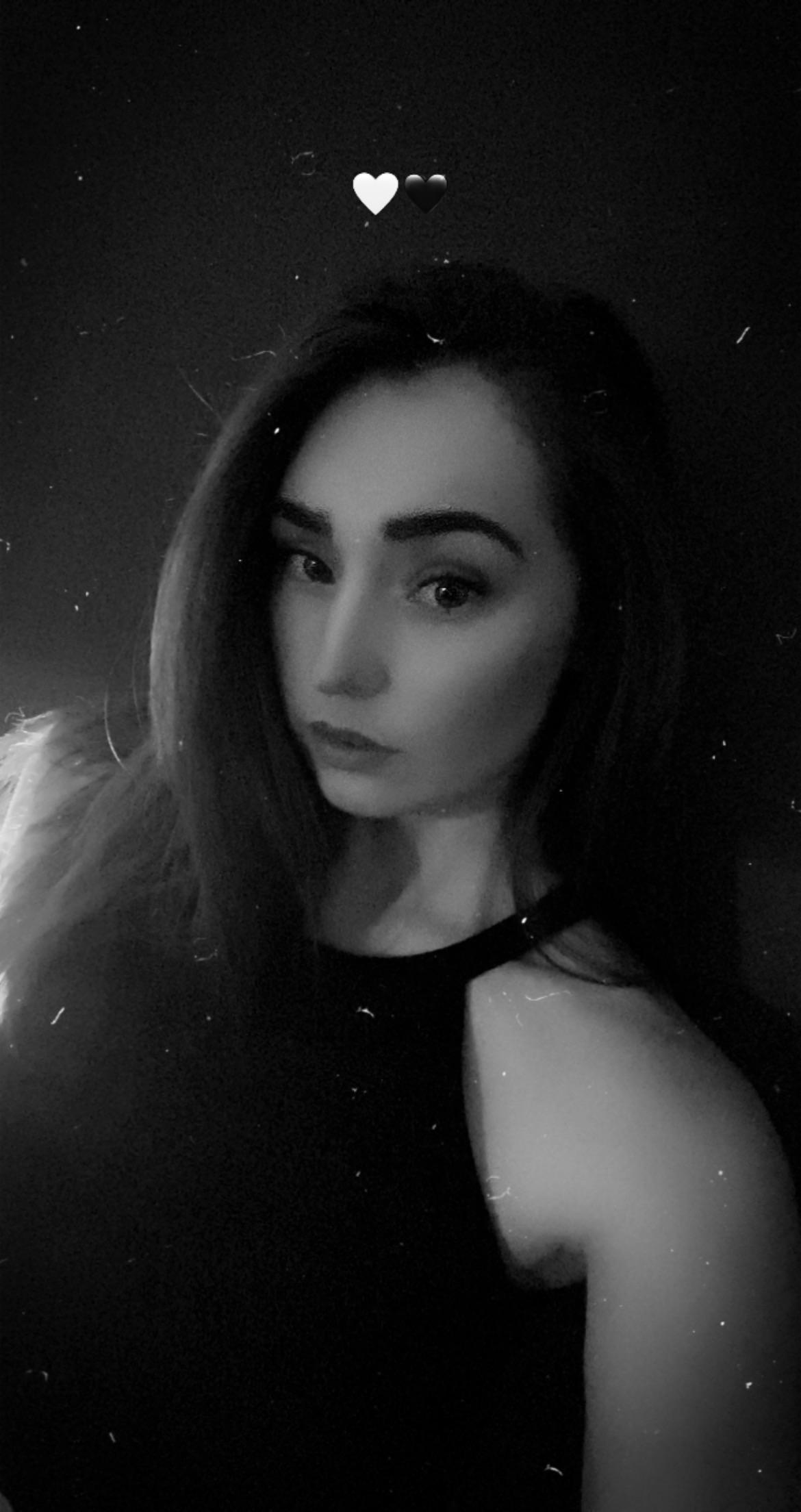 Trying something different.. (B&W) | Scrolller