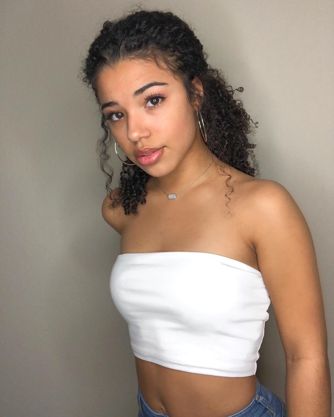 tube top | Scrolller