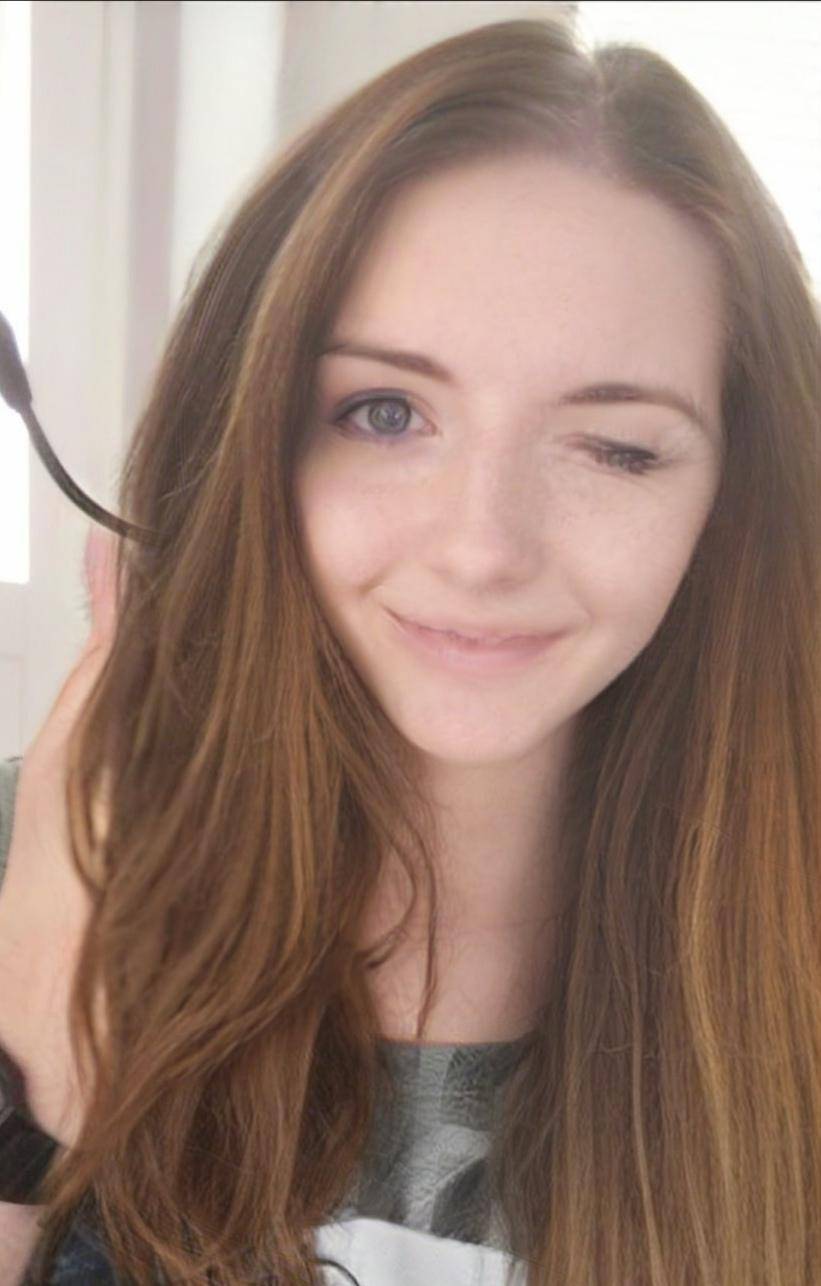 Turns out girl me is hot 🤷‍♀️ who knew | Scrolller