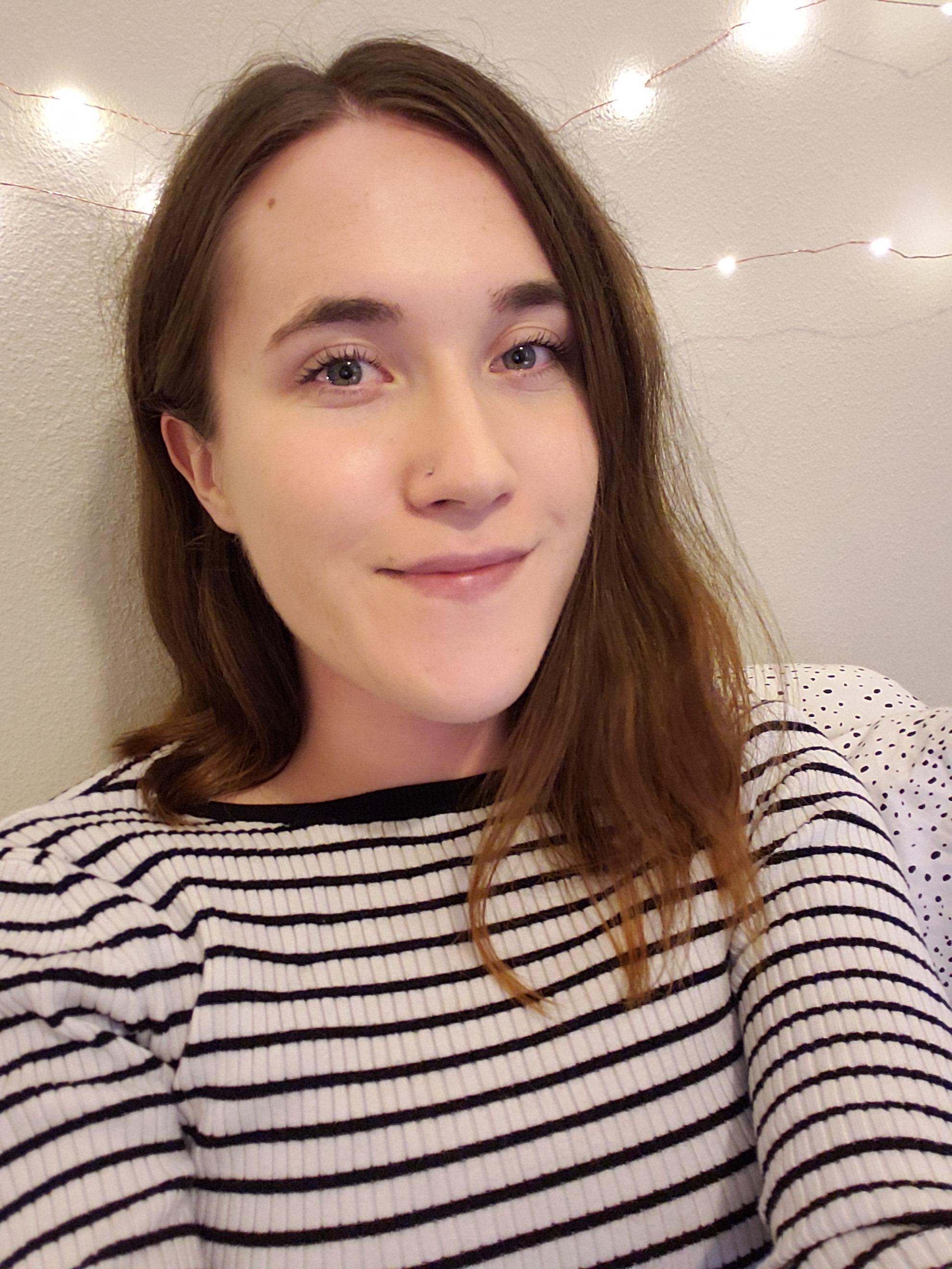 Twinkle lights make my room feel like a little sanctuary 🥰 | Scrolller