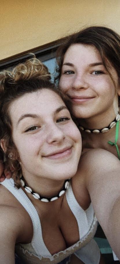 two sisters | Scrolller