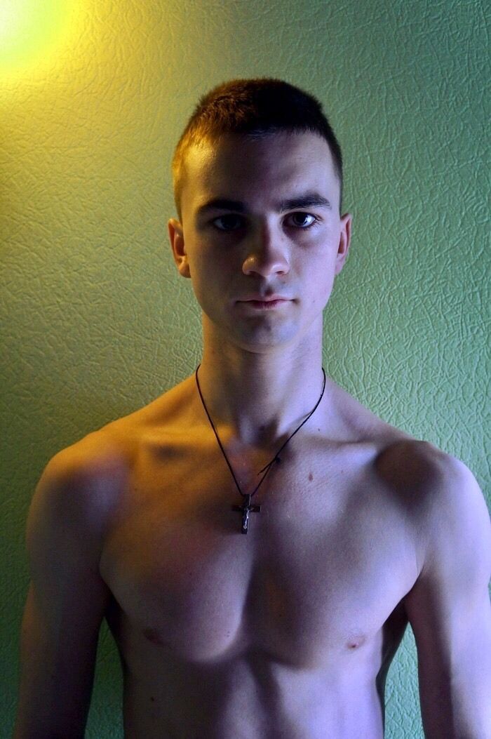 Typical army guy | Scrolller