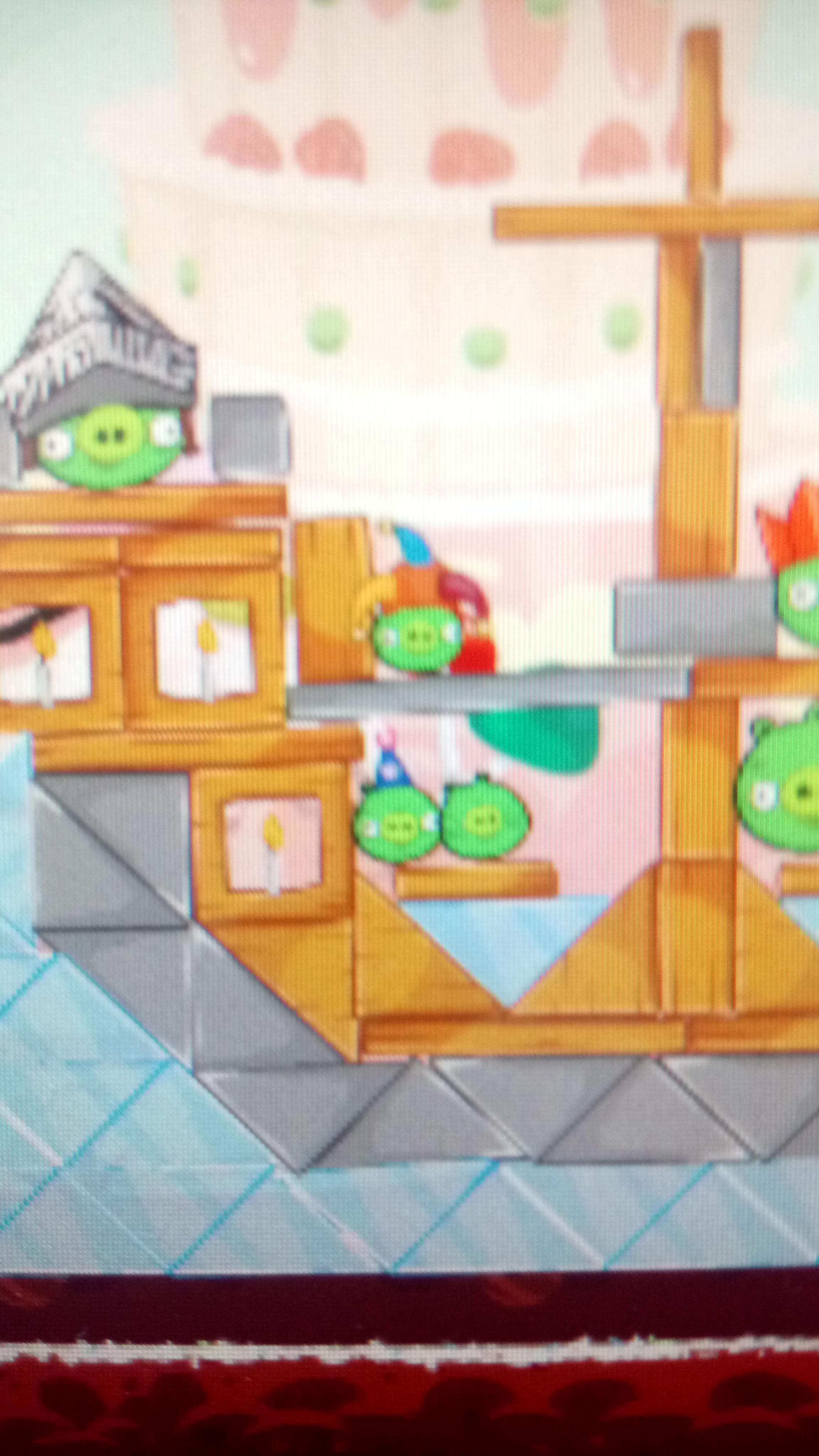 UEE HEE HEE | Scrolller