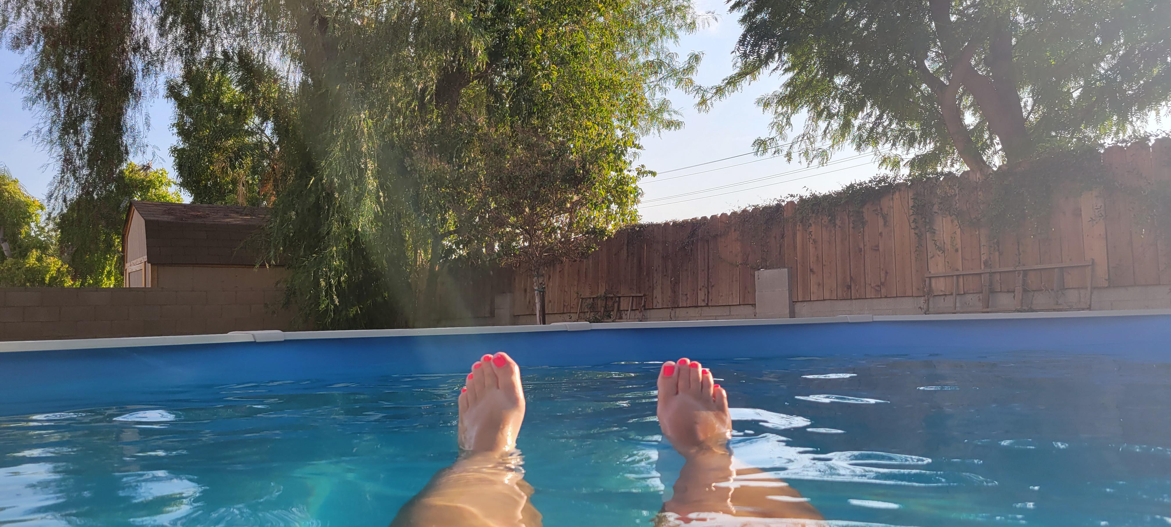 Ultimate relaxation | Scrolller