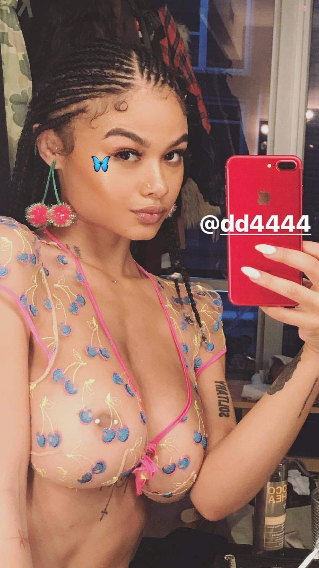 Up close | Scrolller