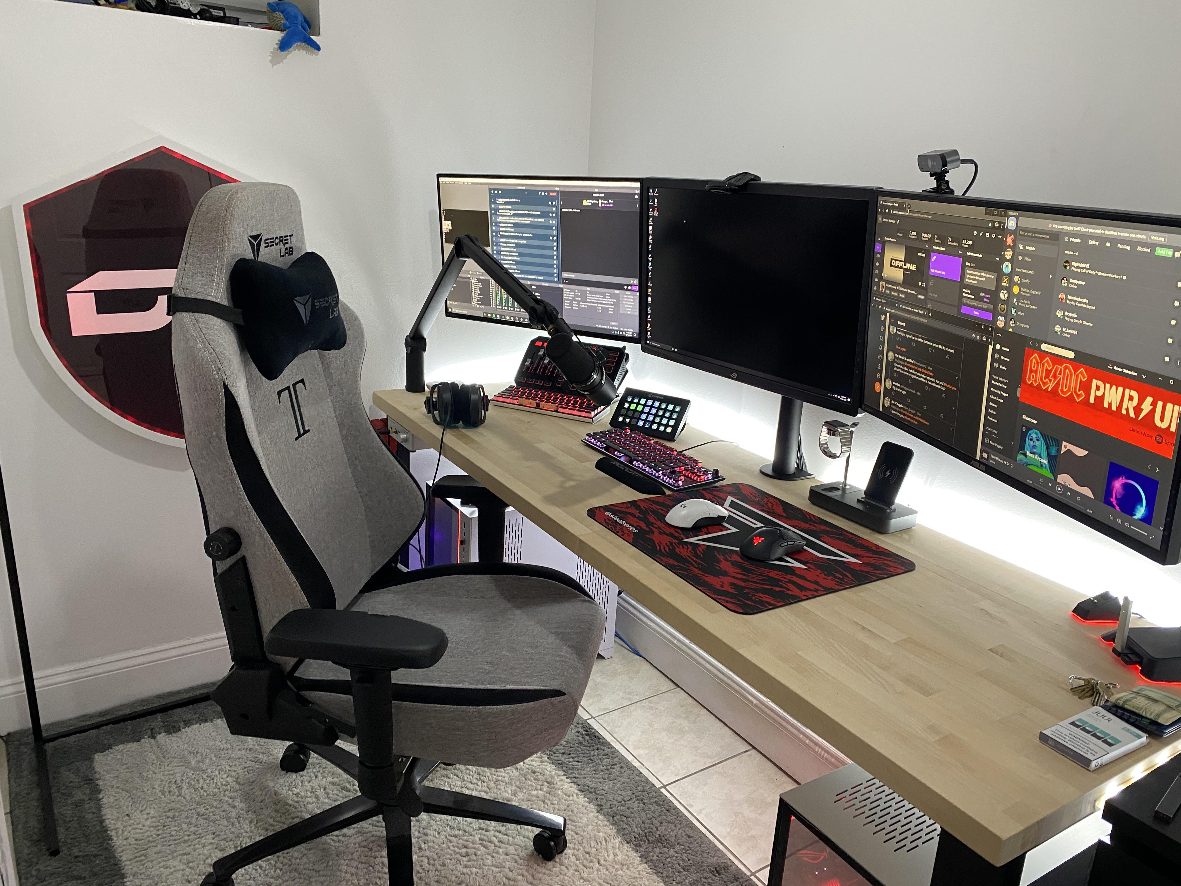 Upgraded to a dual pc streaming setup now that I got my hands on a 3090 | Scrolller