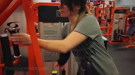 Upper body workout exercise with an adaptive "compression sleeve" for the disabled | Scrolller