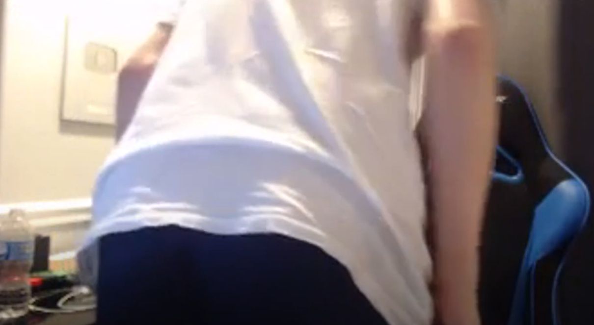 upvote carson ass | Scrolller