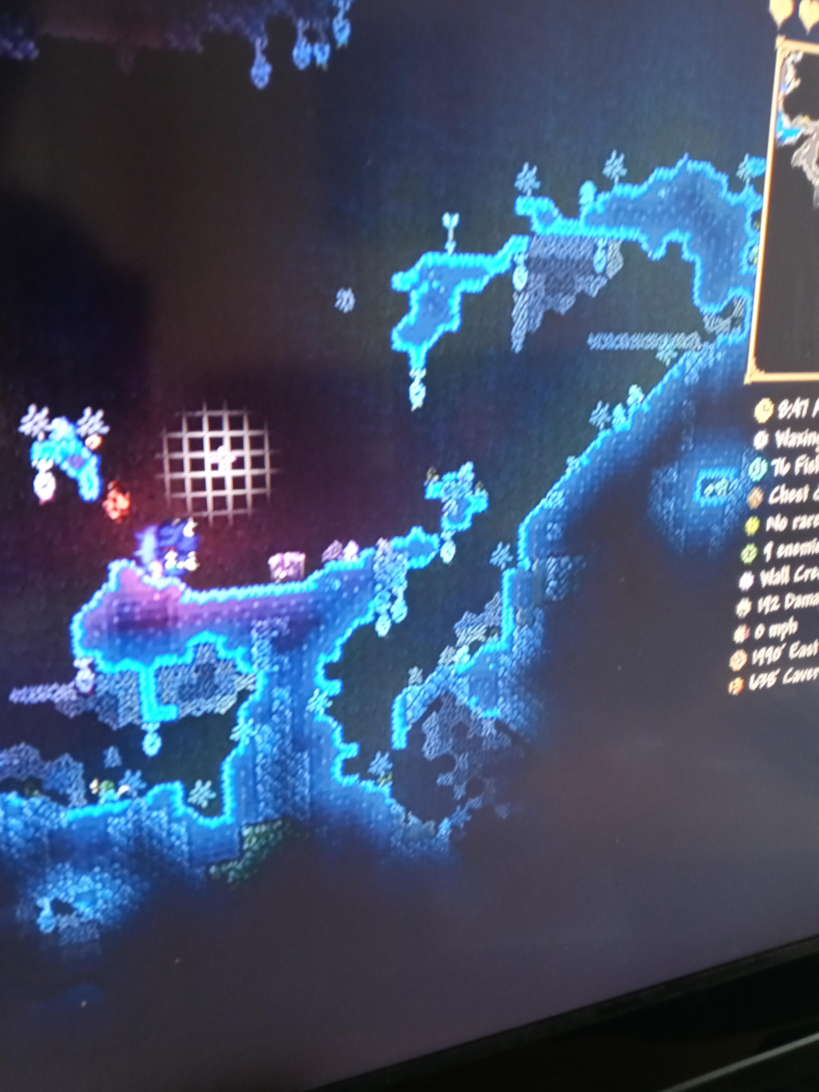 Us this rare?(Glowing shroom+spider cave) | Scrolller