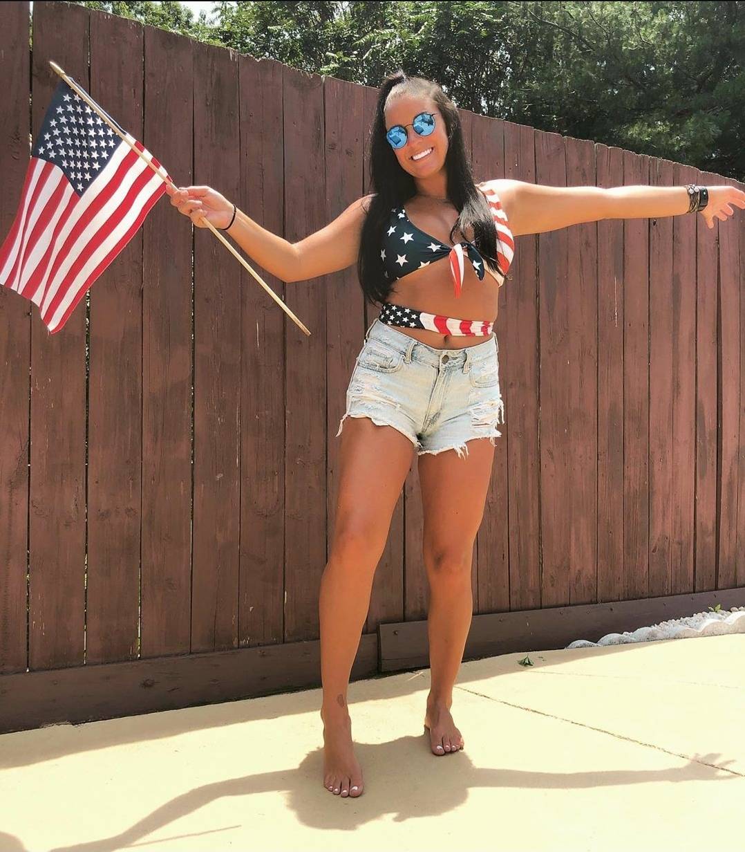 USA Babe | Scrolller