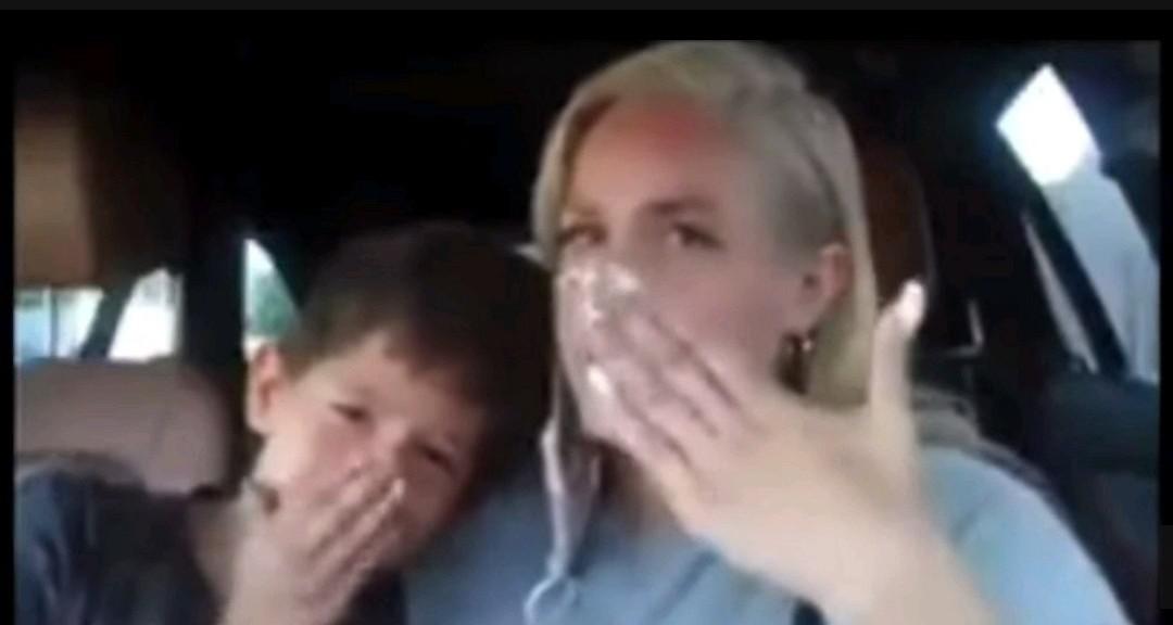 Using your kid's suffering for views is the new thing i guess | Scrolller