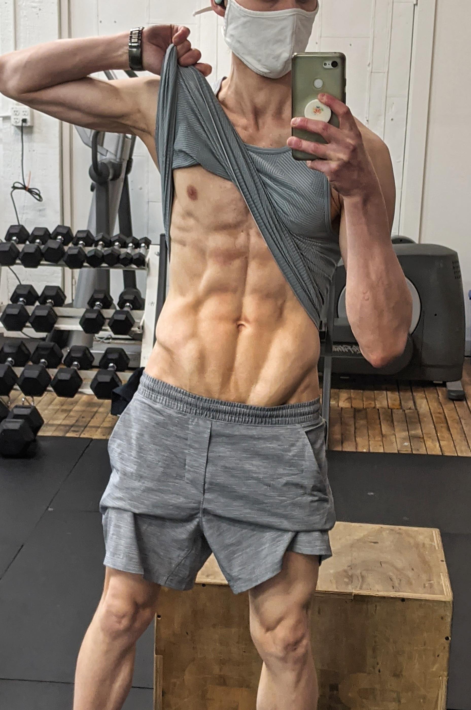 V and veins | Scrolller