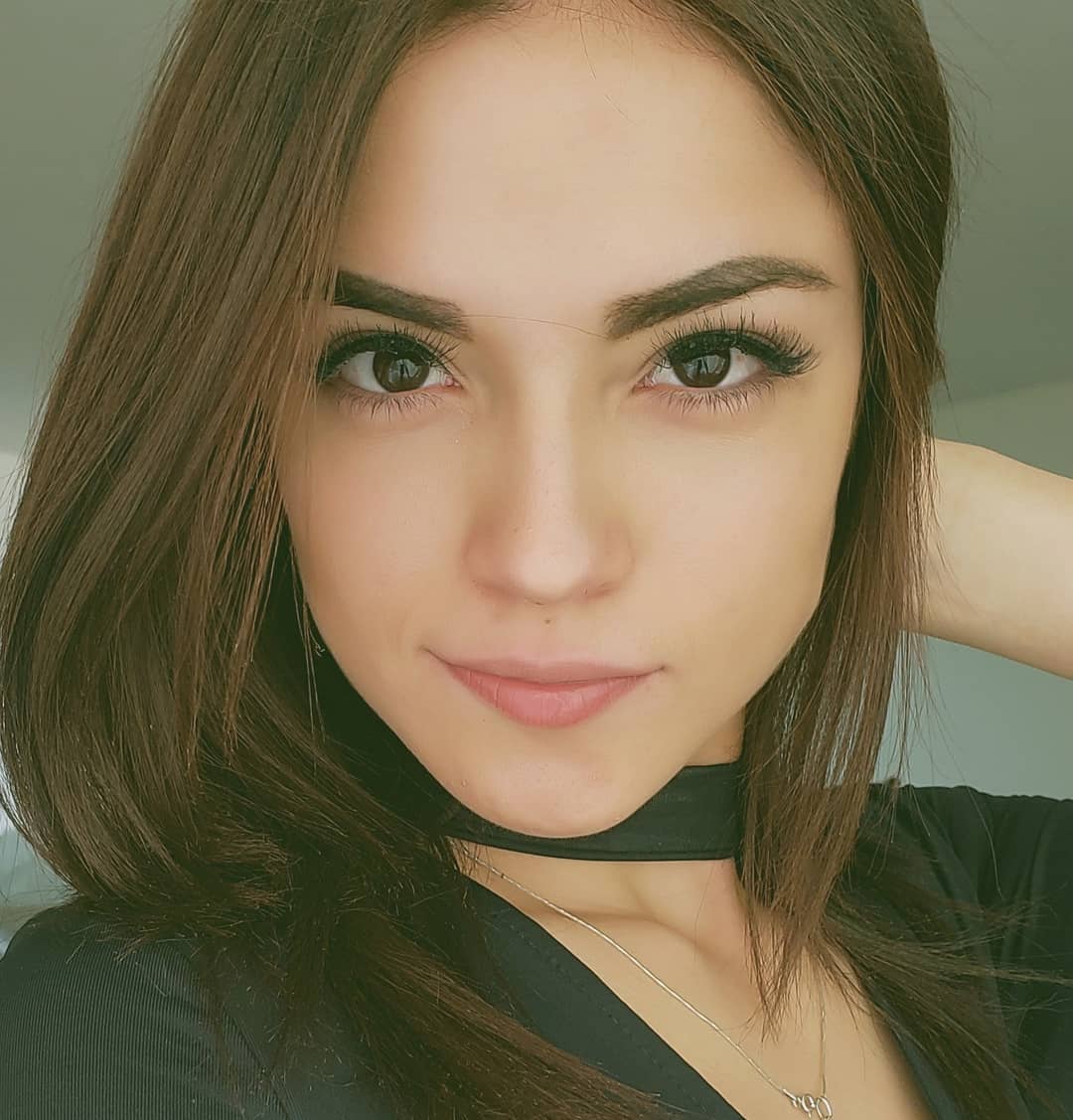 Valentina | Scrolller