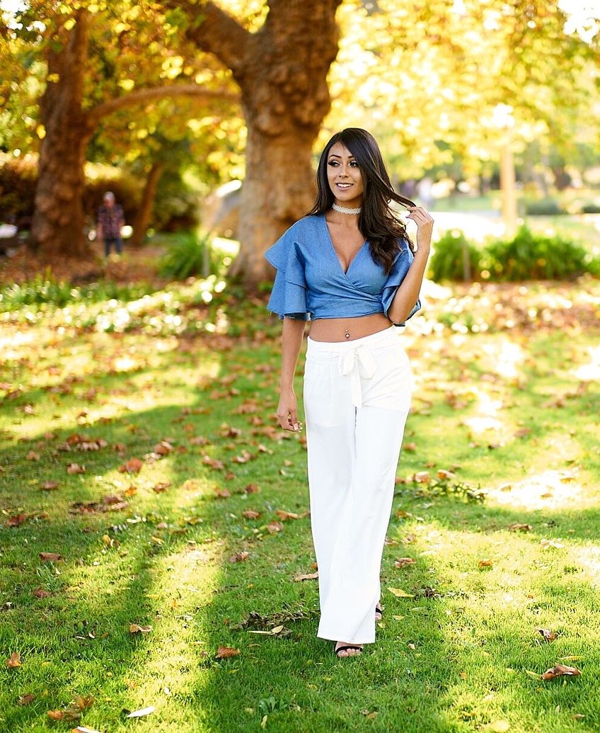 Vanessa Estrella | Scrolller