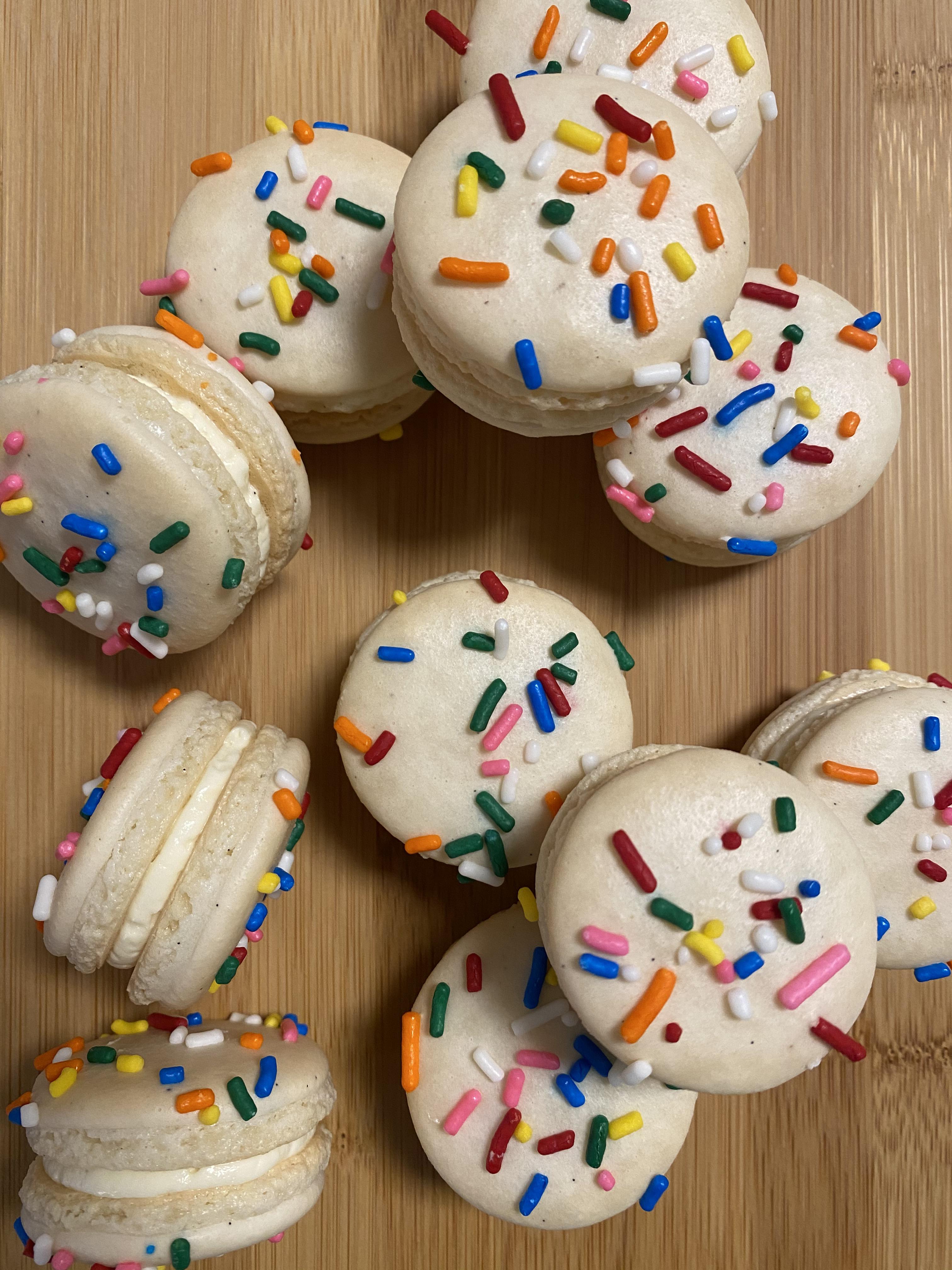 Vanilla Bean Ice Cream 🍦 | Scrolller