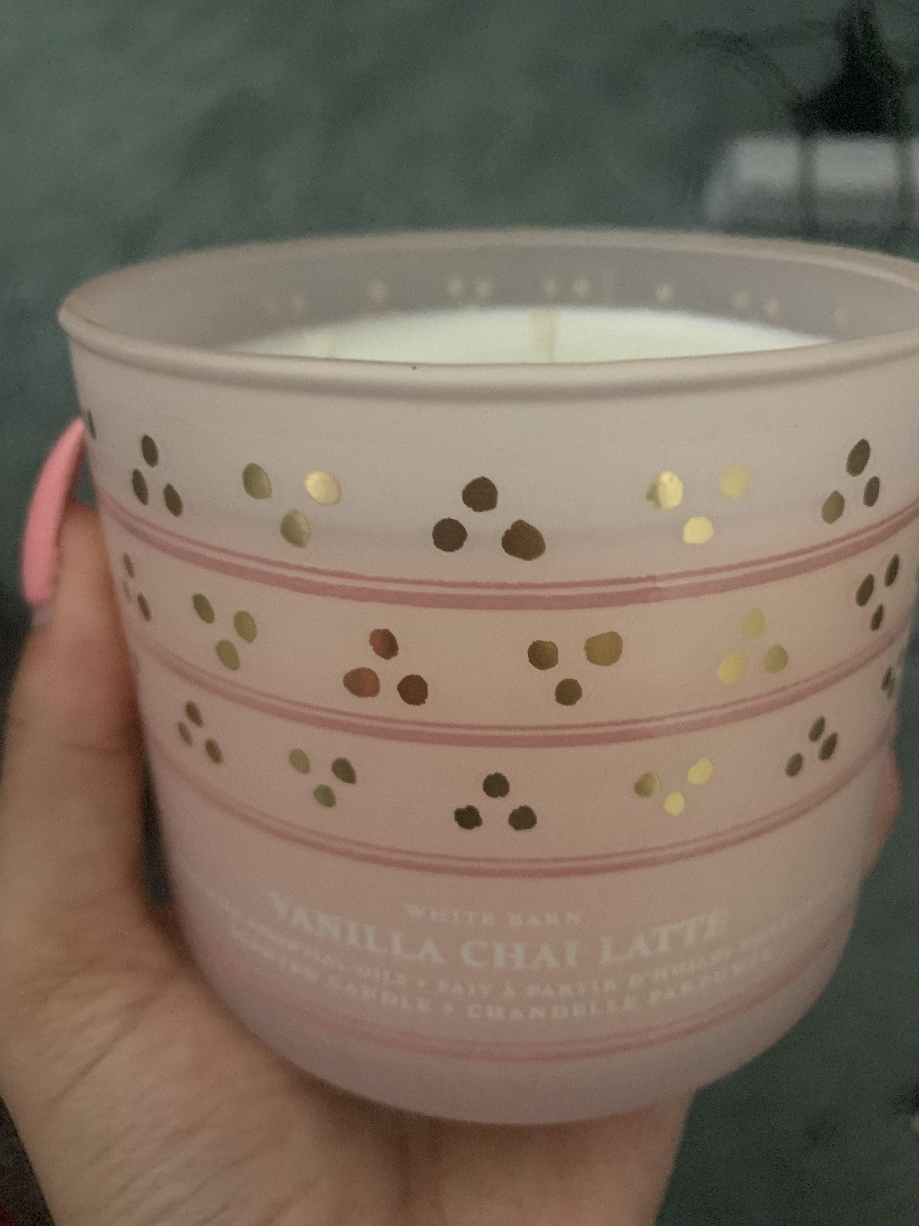 Vanilla Chai Latte 😍 a favourite from White Barn | Scrolller