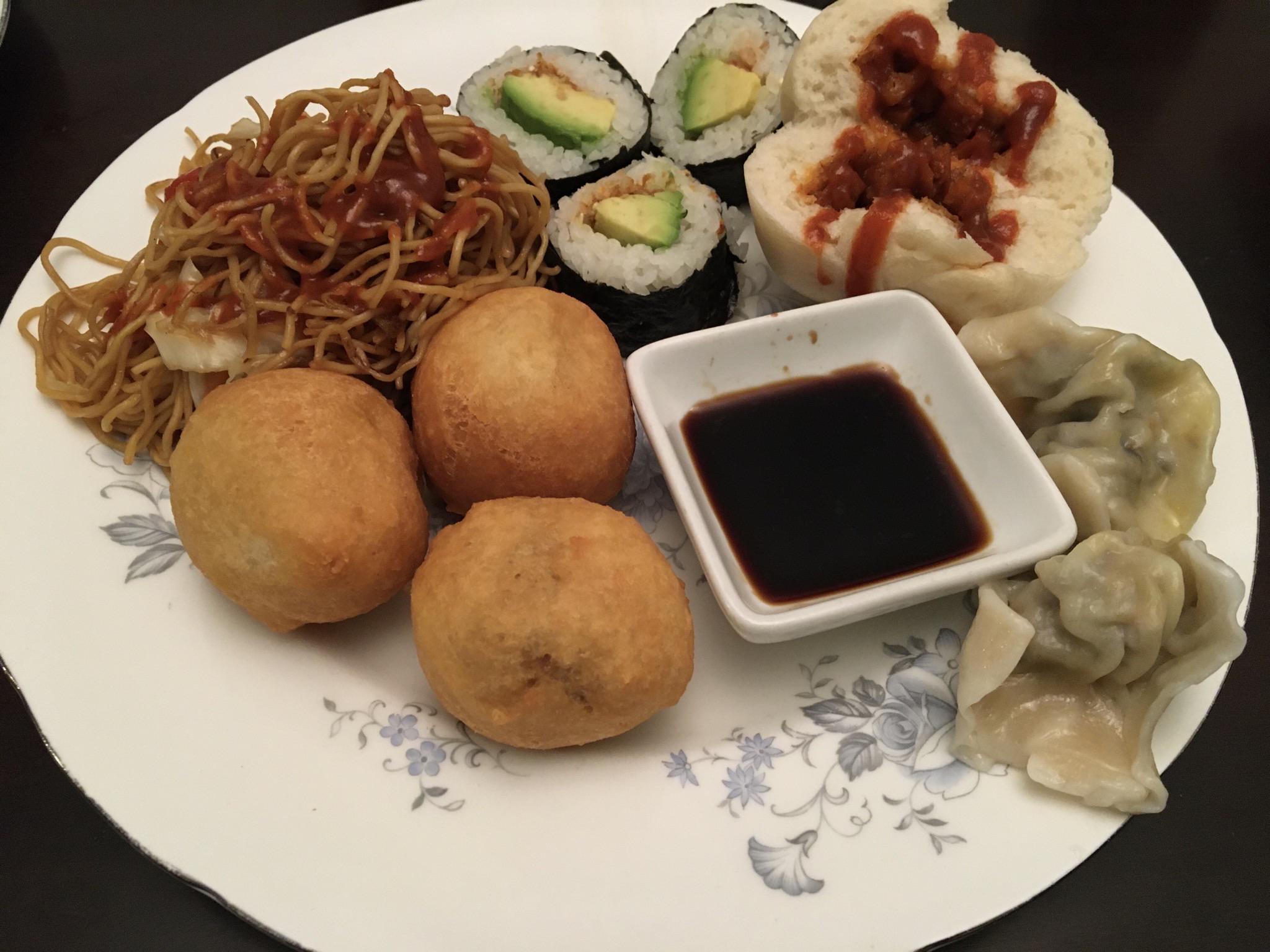 Vegan Chinese takeout | Scrolller