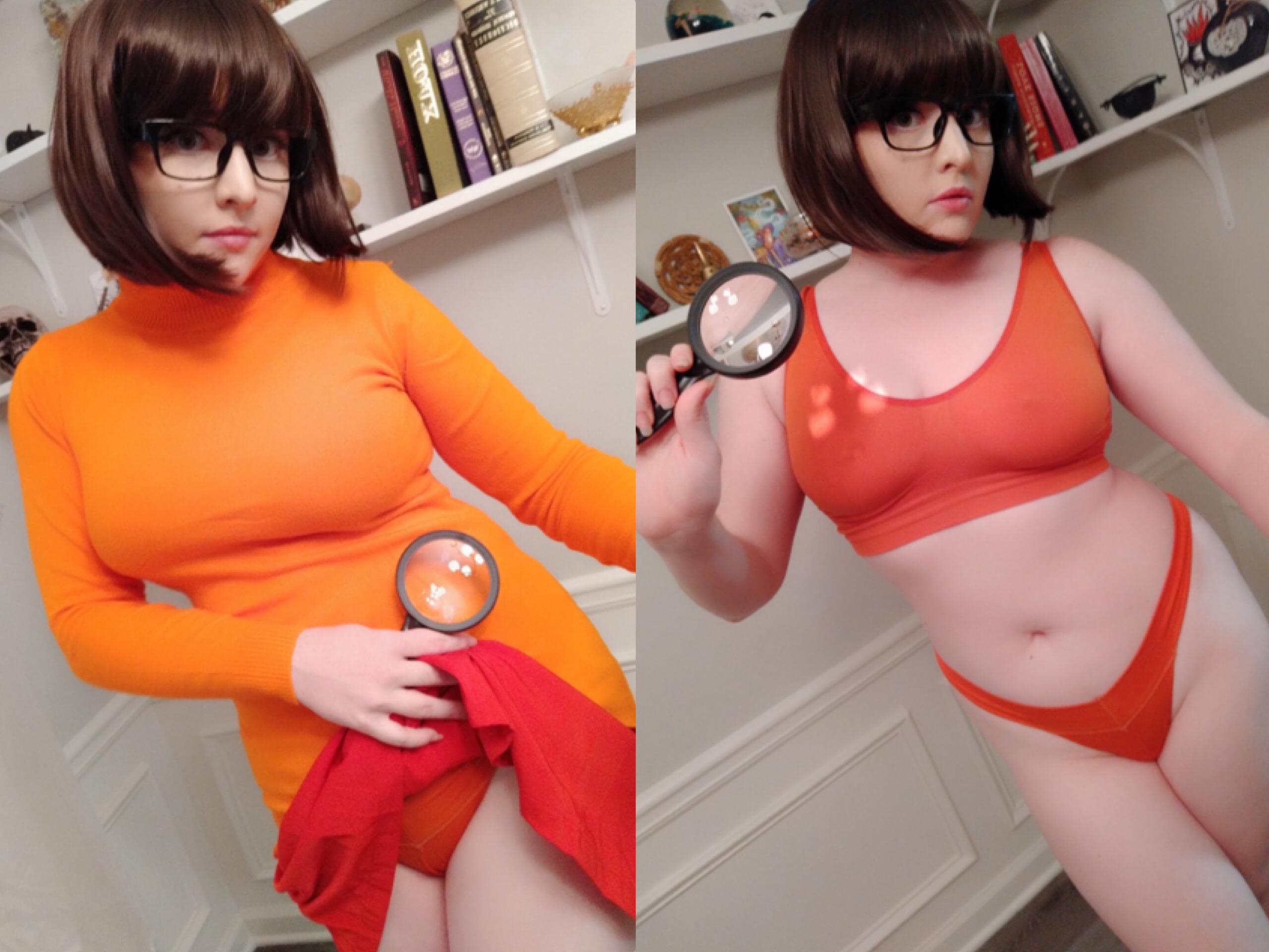 Velma by Foxy Cosplay | Scrolller