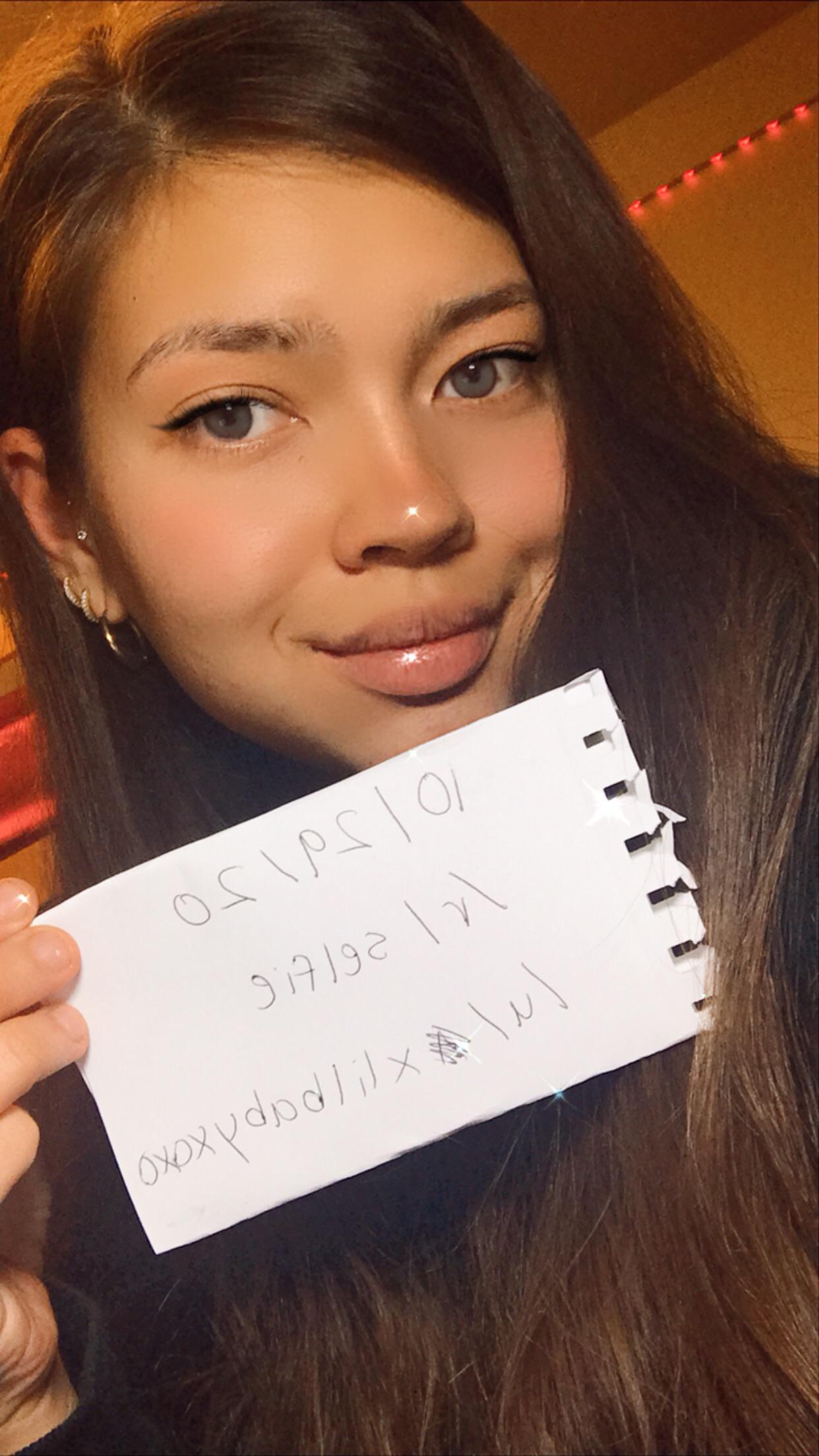 verification photo | Scrolller