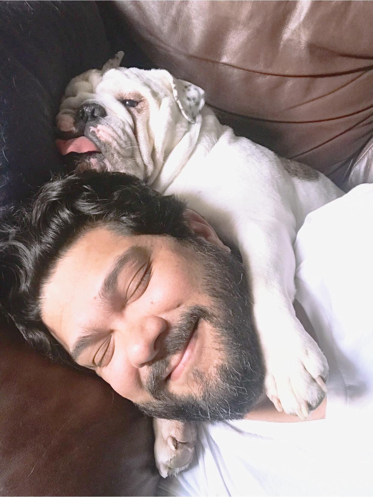 Vern lets me be the little spoon | Scrolller