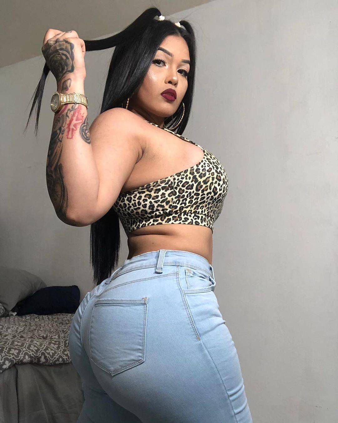 ⛔️VERY DELICATE: Please Smack her ass ⛔️ | Scrolller