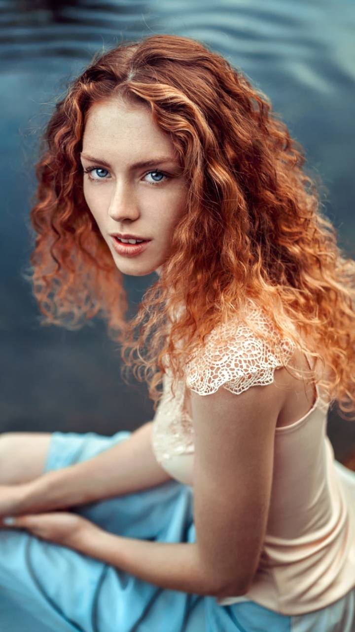Very pretty redhead | Scrolller