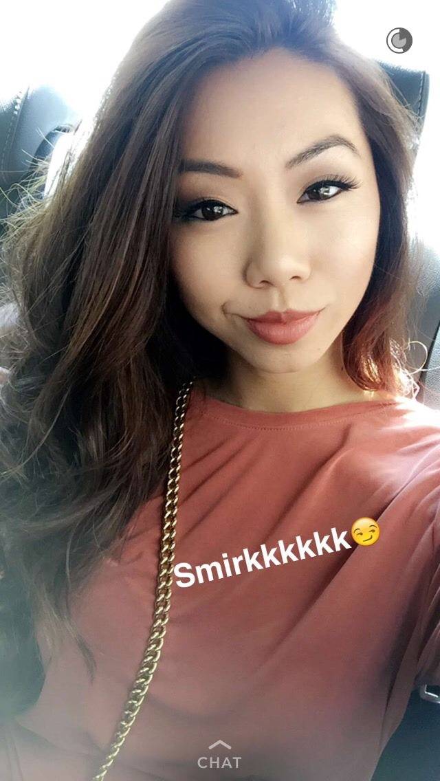 Victoria Smirk | Scrolller