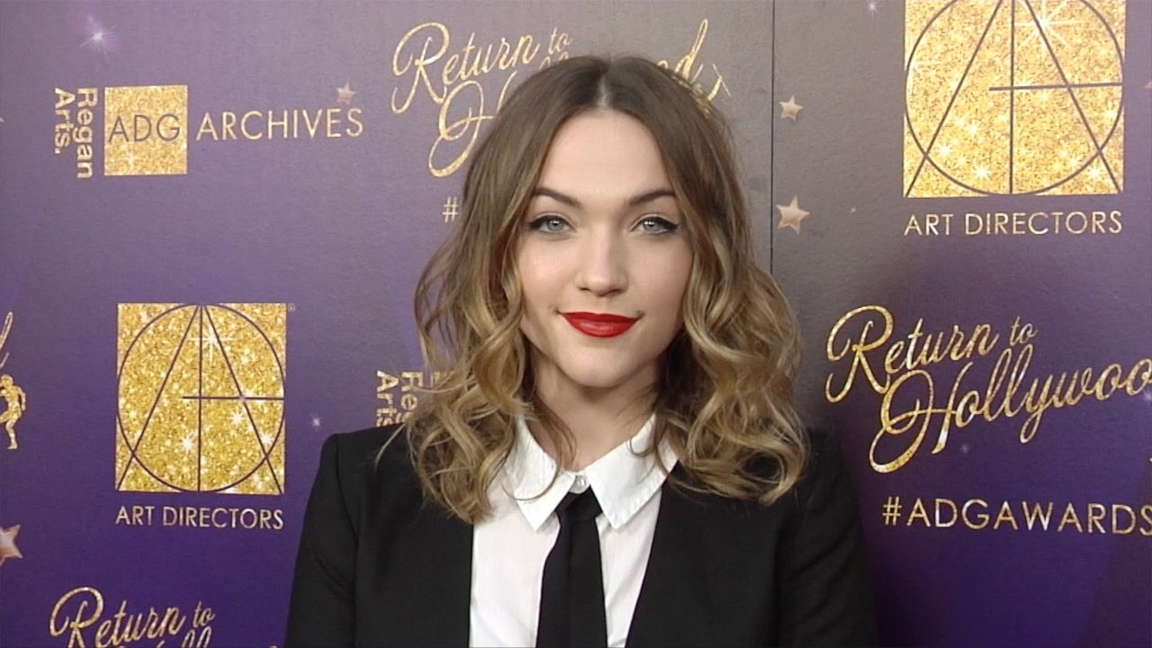 Violett Beane | Scrolller
