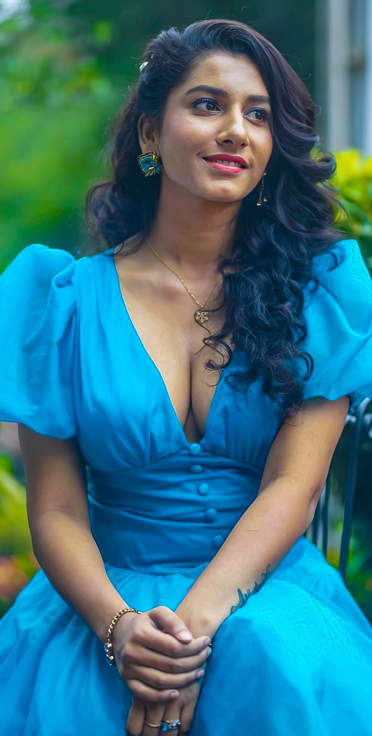 Vishnu Priya | Scrolller