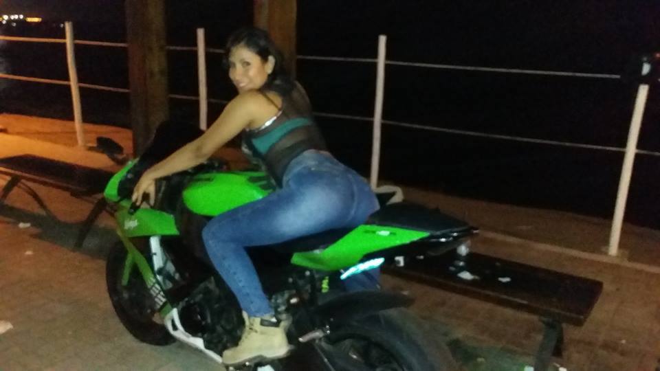 wanna a moto ride? | Scrolller