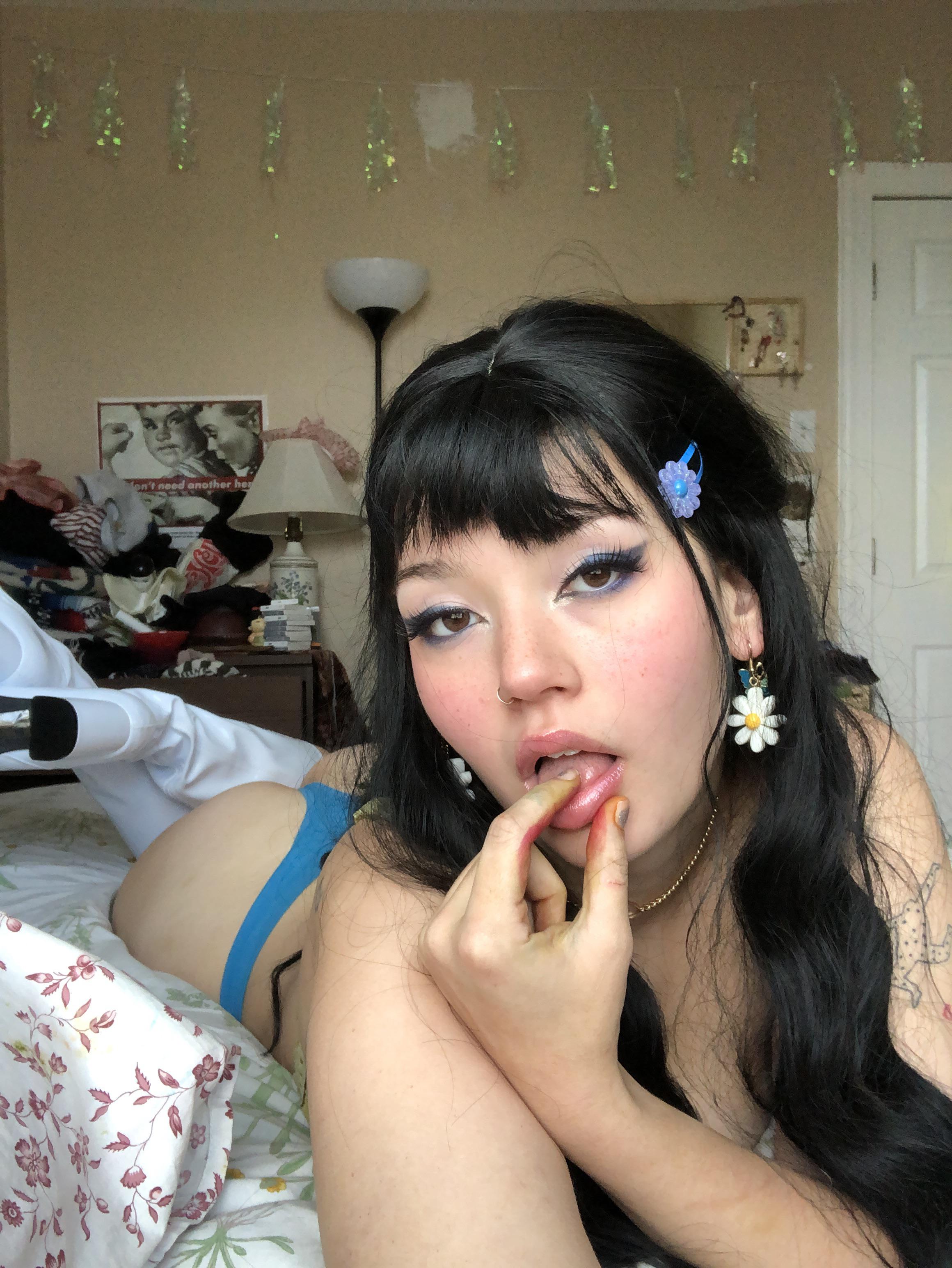 Wanna ruin my face? | Scrolller