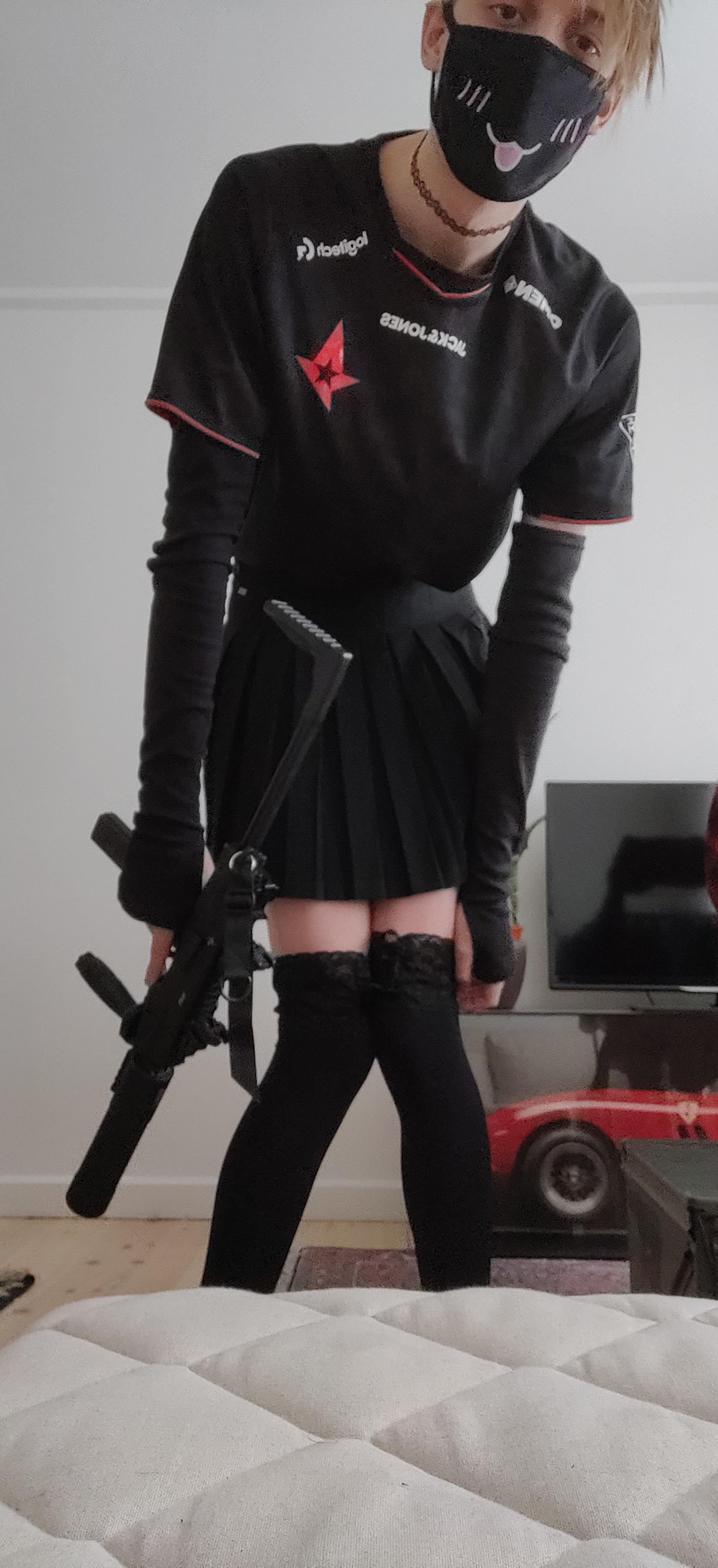 Wanna Rush B together? 👉👈 | Scrolller