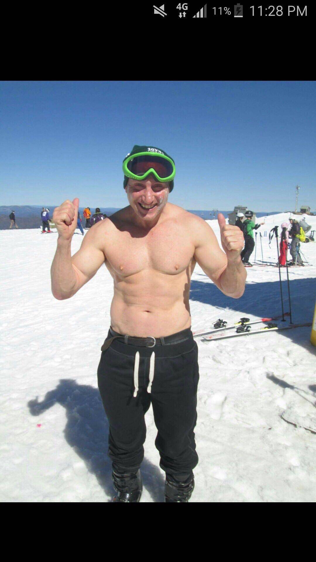 Want this daddy on Facebook! | Scrolller