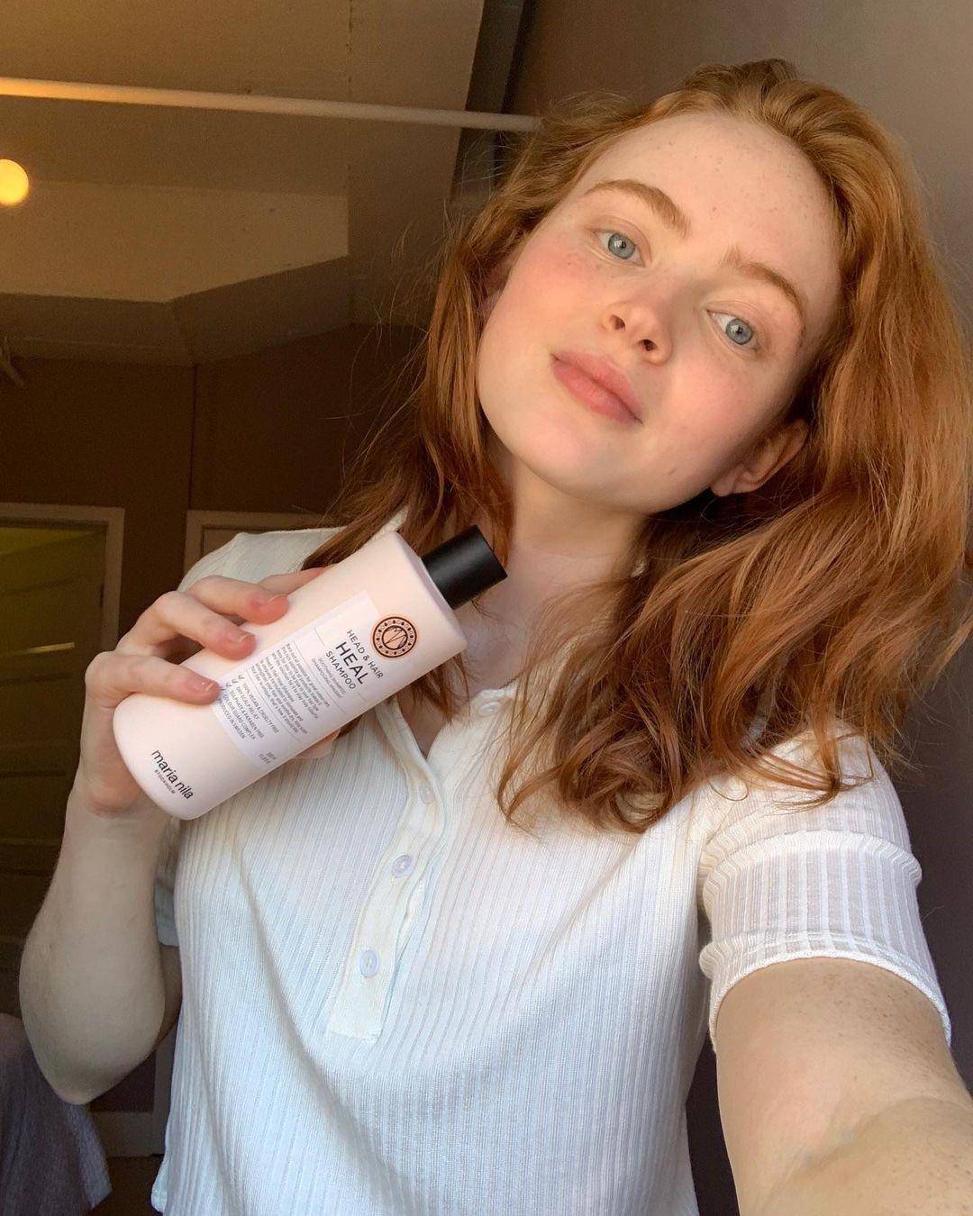 Want To Jerk Off With A Bi Bud To 18 Sadie Sink Scrolller