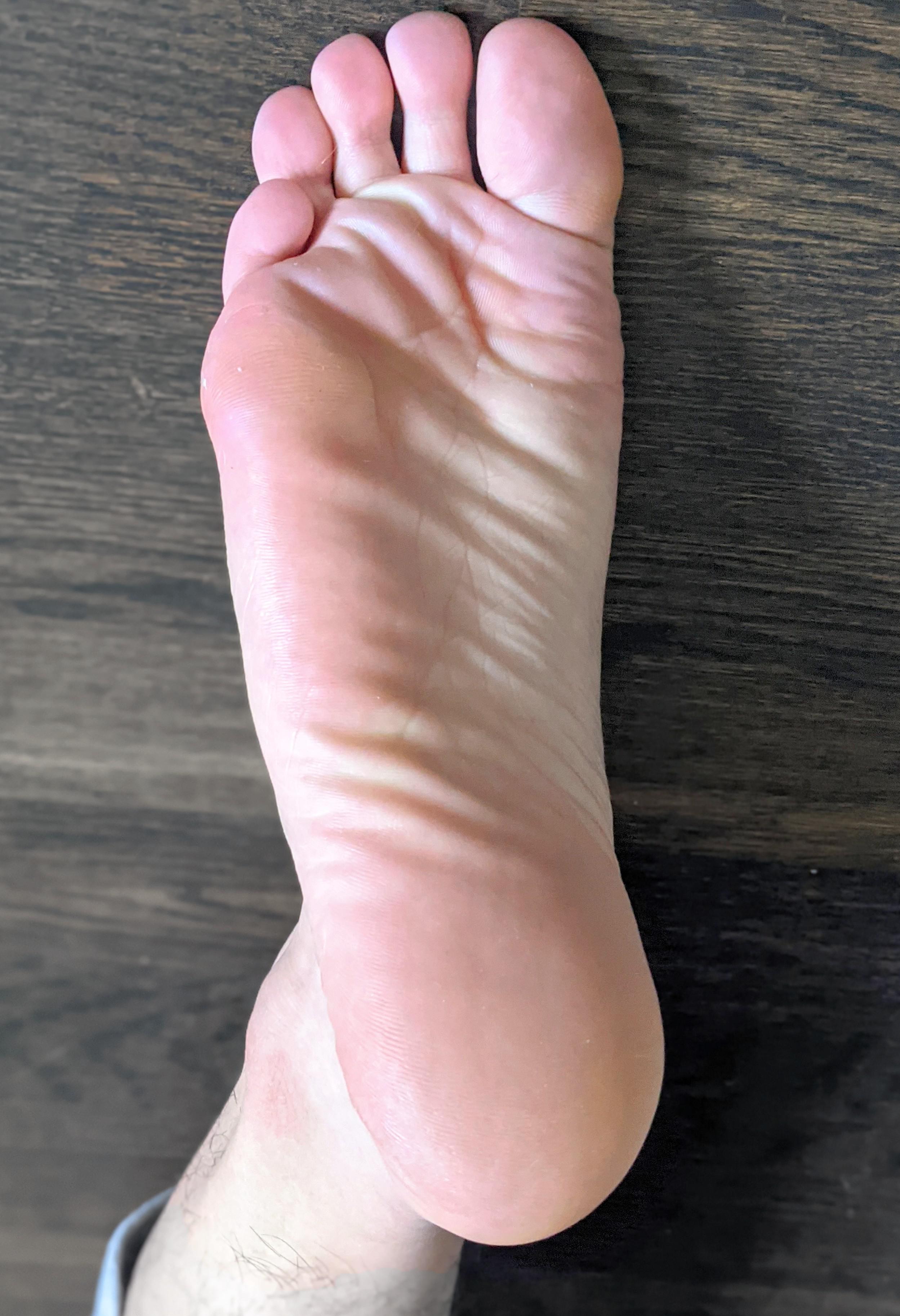 Want to massage me? | Scrolller