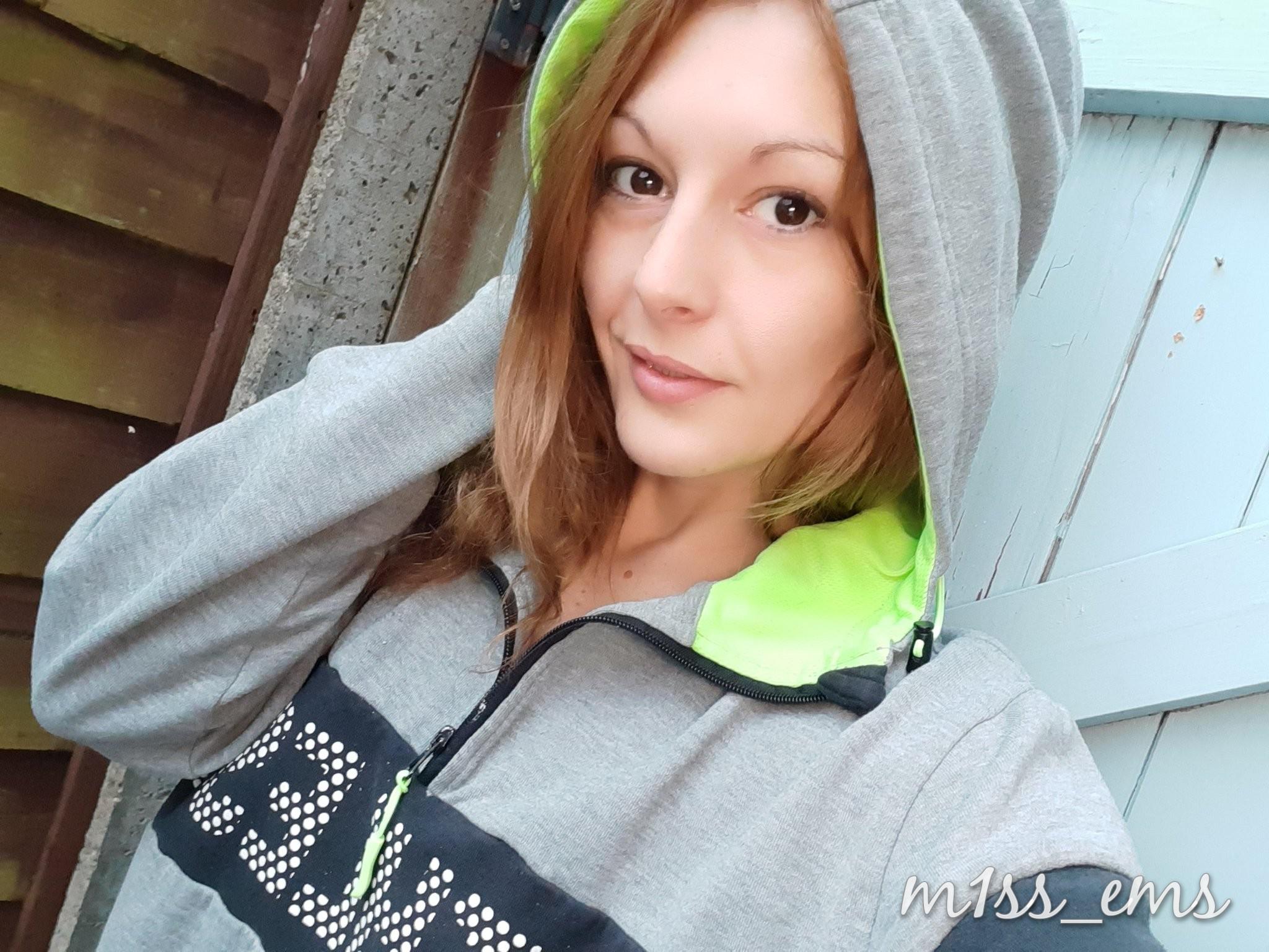 Want to see what's underneath? 😊 | Scrolller