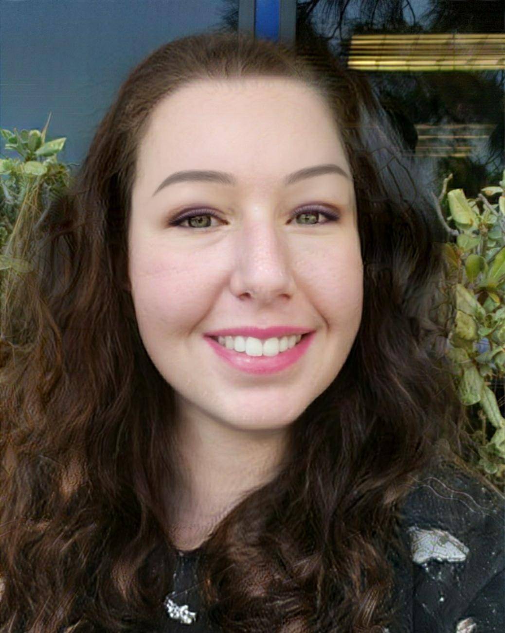 Was finally able to get my makeup done | Scrolller