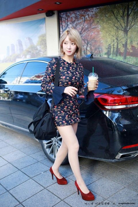 - Watcha got there? - A smoothie | Scrolller