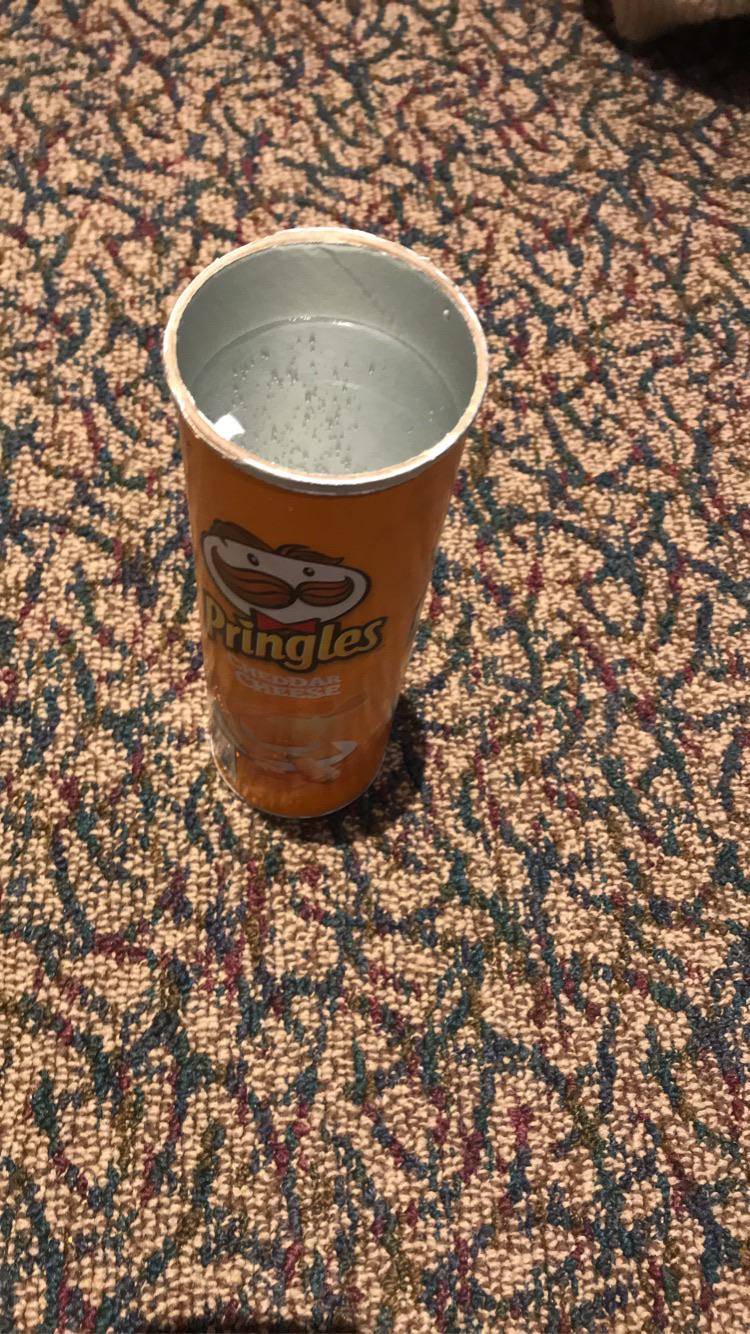 Water bottle Pringle’s | Scrolller