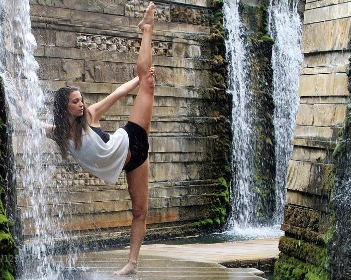 Waterfall | Scrolller