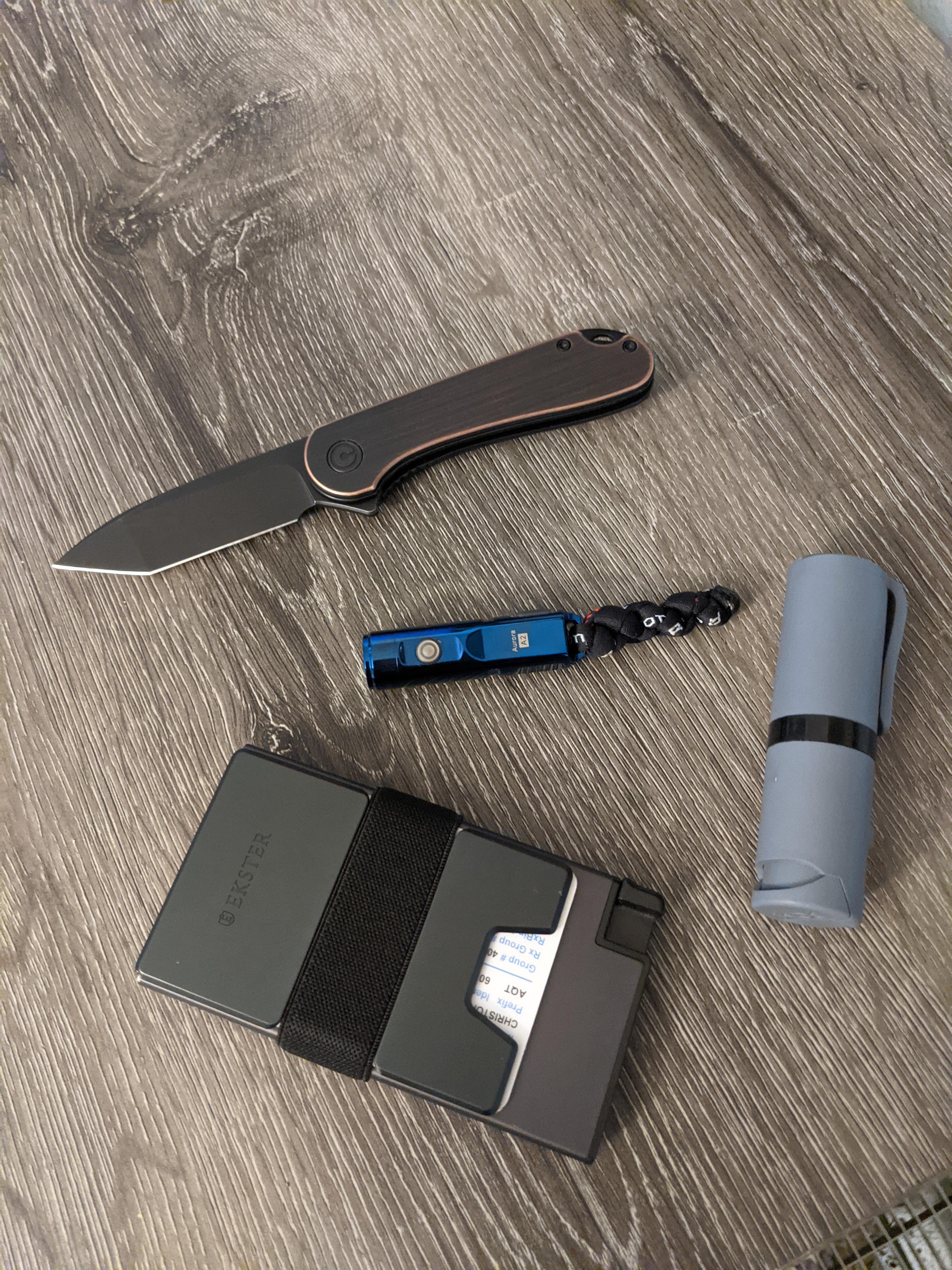 Weekend Carry | Scrolller