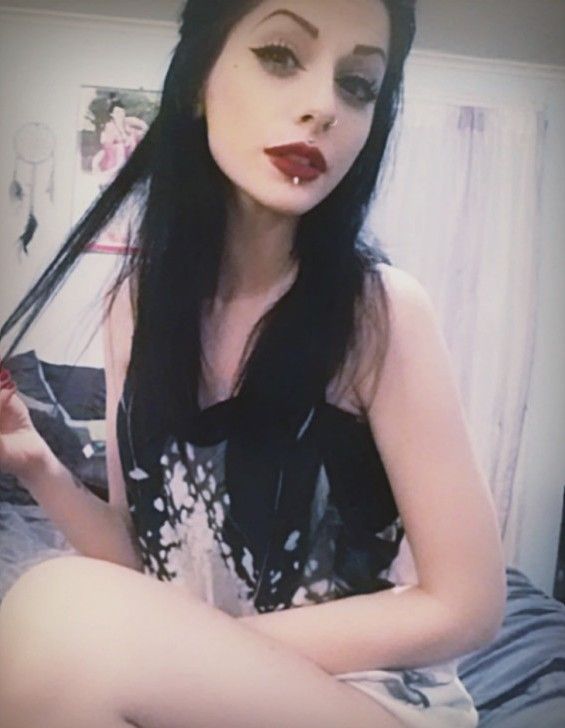 Well I'll be damned. | Scrolller