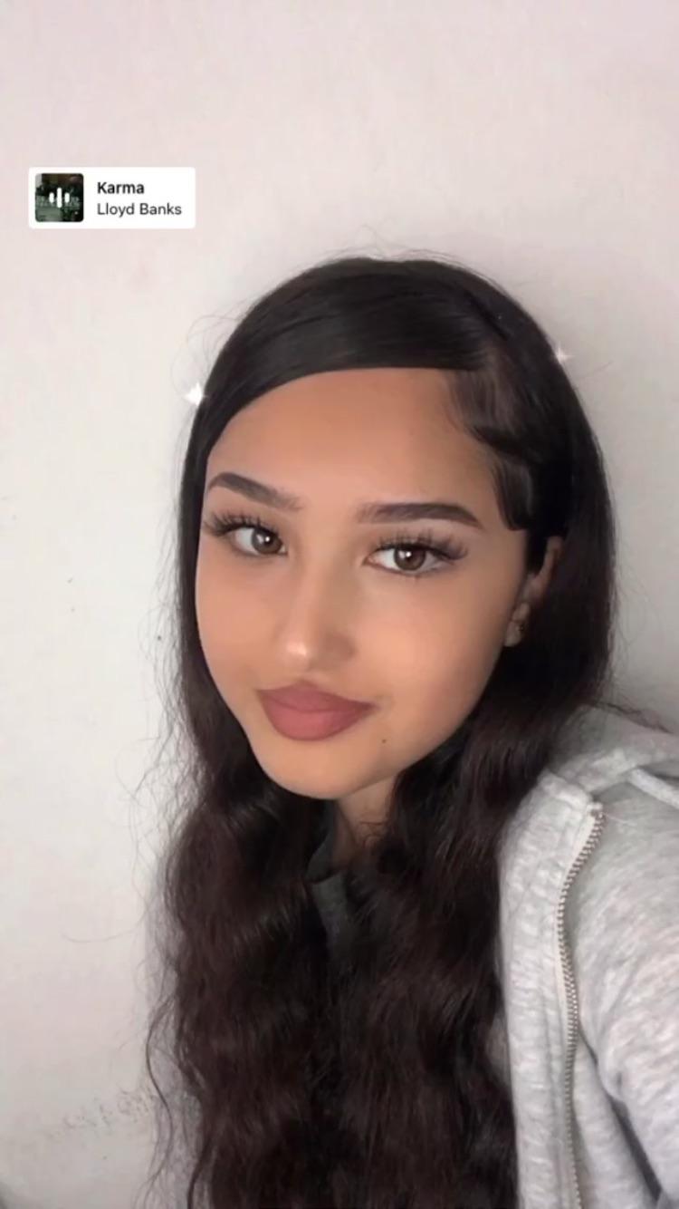 Wer hat Bock auf diese geile Iranerin ? | Scrolller